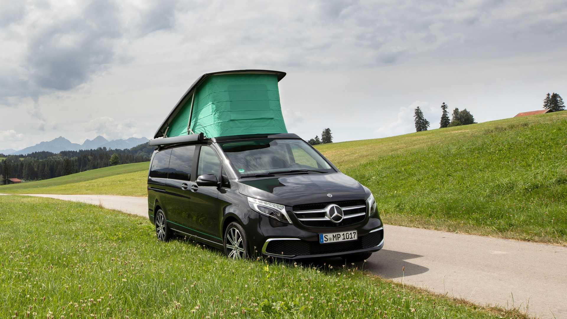 Mercedes-AMG GT 63 S brzinom pobjeđuje Porsche Panameru – Detaljno